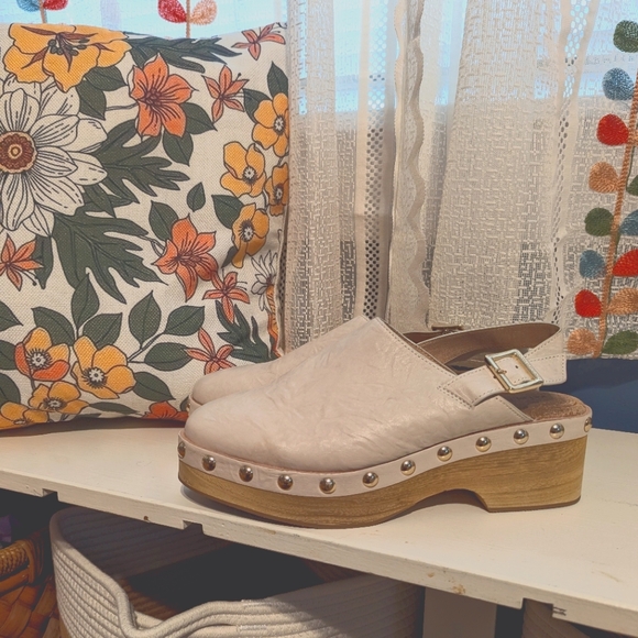 Kelsi Dagger | Shoes | Kelsi Dagger Clogs | Poshmark